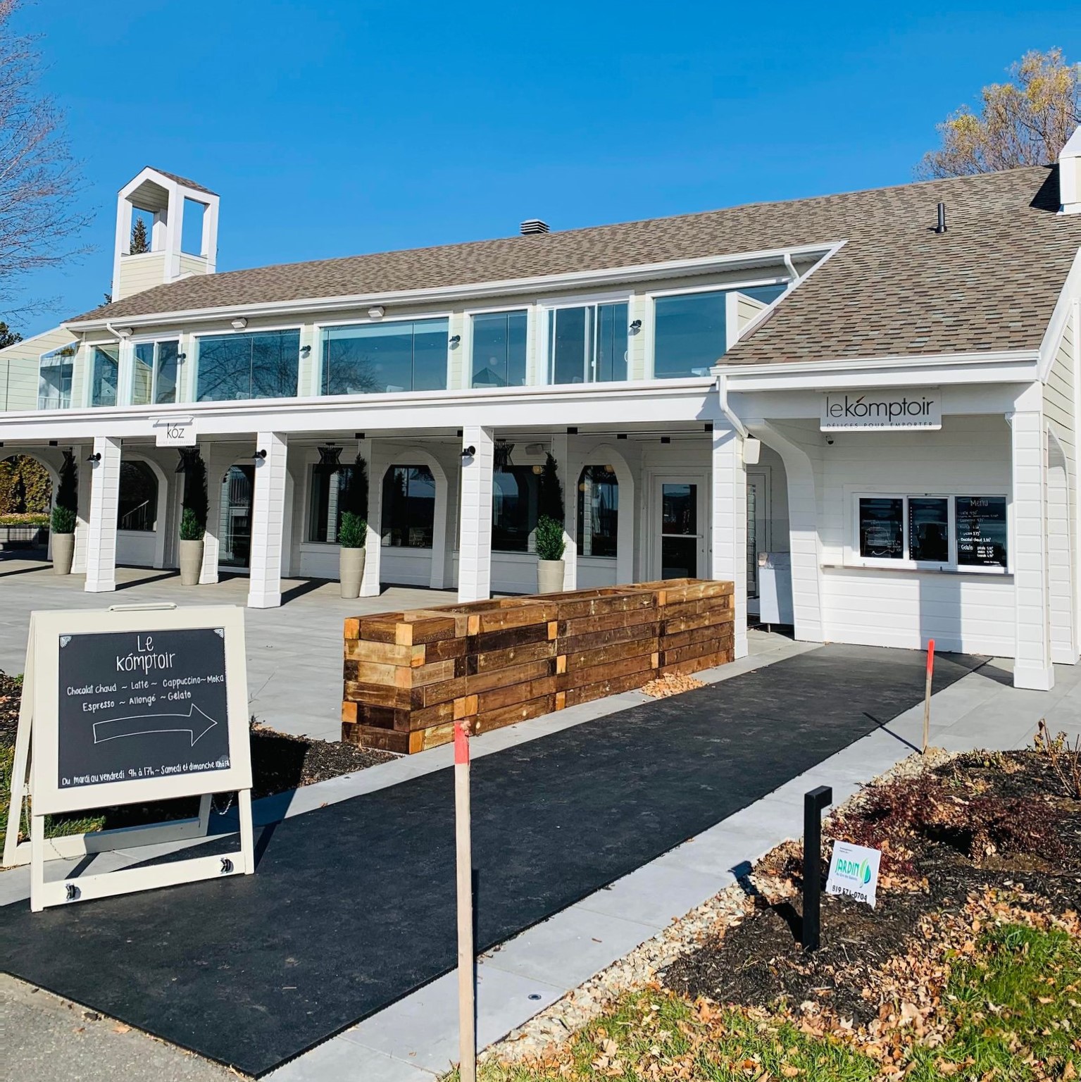 Bistro Kóz | Lac Memphrémagog, Magog